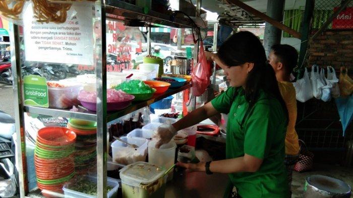 Es Campur Amo, Es Campur yang Legendaris sejak 1984 dan Banyak ...