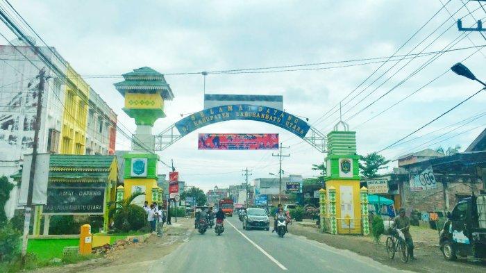 Batas Wilayah Kabupaten Labuhanbatu dengan Selat Malaka, Labura ...