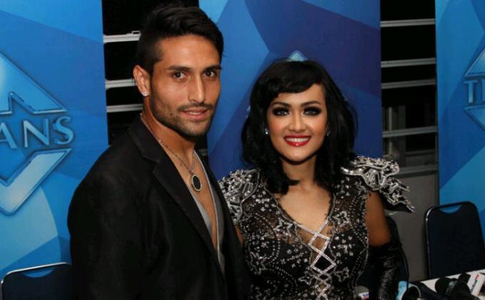 Gaston Tak Mau Cerai dengan Jupe - Tribun-medan.com