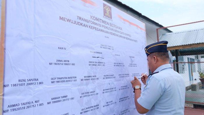 Komitmen Bersama Transformasi Pemutakhiran Data Simpeg Kemenkumham di ...