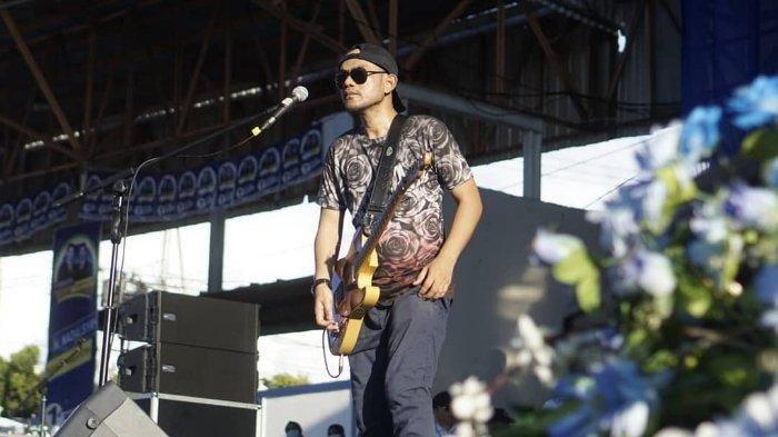 Gitaris Seventeen Herman Sikumbang Jadi Korban Tewas Tsunami, Istri ...