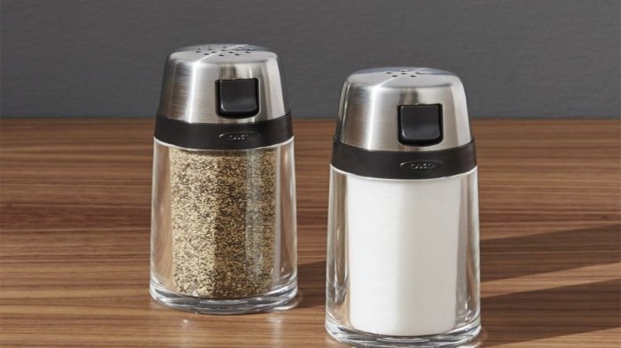 Hindari Menambahkan Garam dan Merica pada Makanan saat Berada di ...