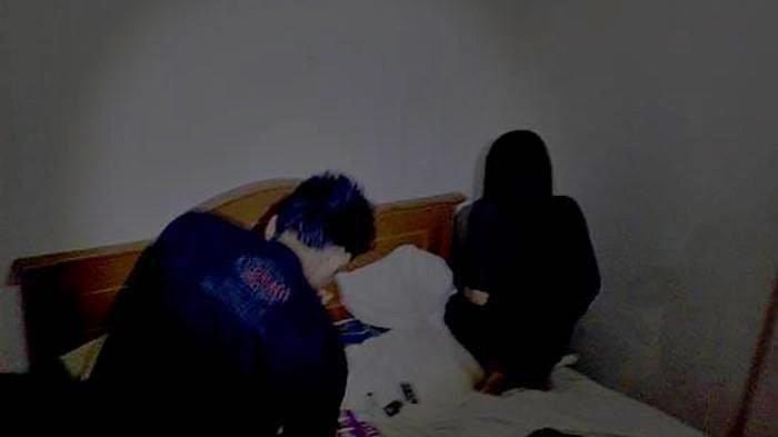 VIRAL Suami Gerebek Istri Selingkuh dengan Kepala Desa di Sebuah Villa ...