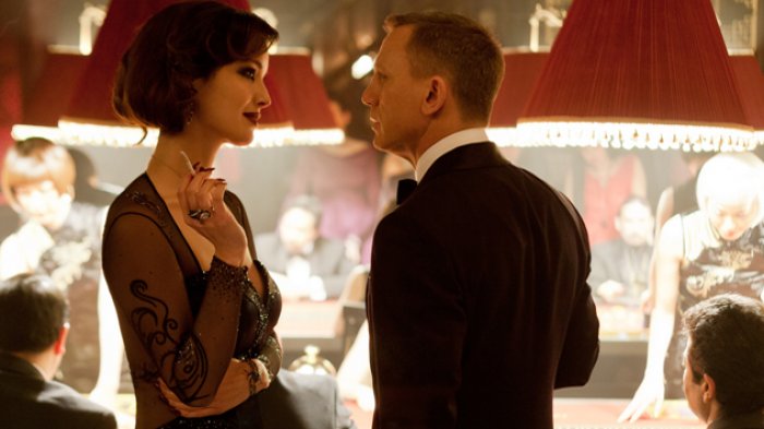 Dikelilingi Cewek Cantik Seperti James Bood 007? 6 Mata-mata Inggris ...