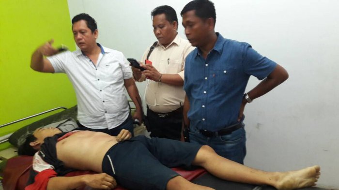 Ahui Tewas Ditikam di Depan Tokonya - Tribun-medan.com