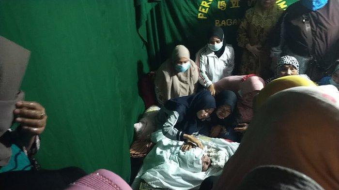 Sebelum Ditemukan Tewas, Ternyata Rizka Fitria Sudah Dicari Keluarga ... Sebelum Ditemukan Tewas, Ternyata Rizka Fitria Sudah Dicari Keluarga ...