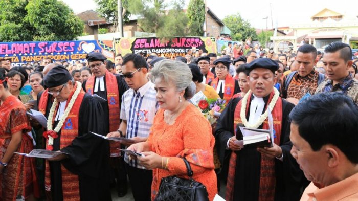 JR Saragih Ajak Setiap Anak Tuhan Ikut Serta Membangun Rumah Ibadah ...