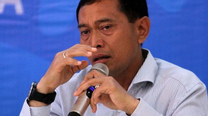 Mengulik Fakta Pencopotan JR Saragih, Air Mata Berurai hingga Pesan ...