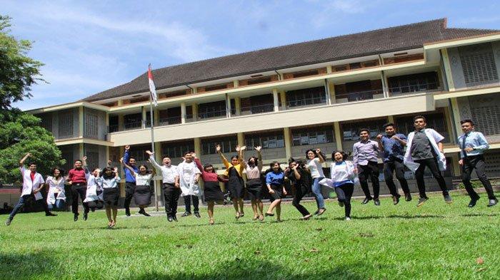 Hadapi Era Industri, Pendidikan di Unika Santo Thomas yang Cerdas dan ...