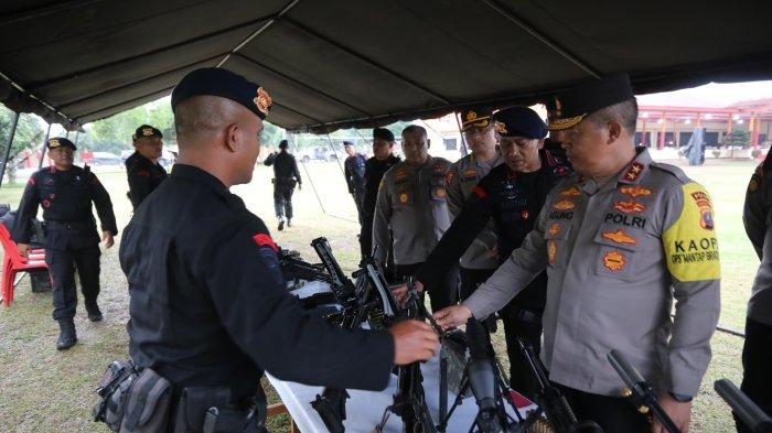 Kunjungi Markas Batalyon C Pelopor Brimobda Sumut, Kapolda: Bangga Dengan Tugas Dan Jangan Ragu ...