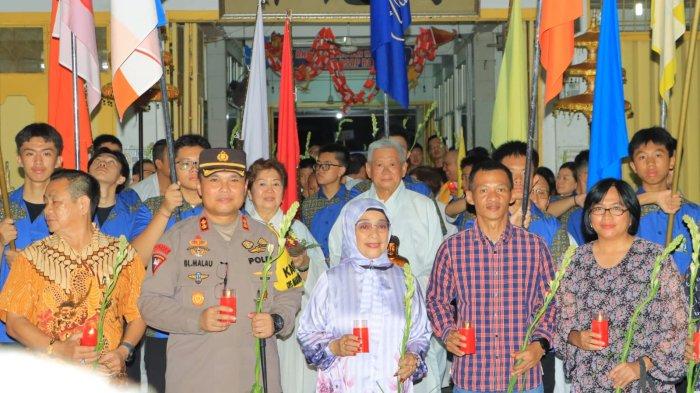 Kapolres dan Dandim Serta Forkopimda Labuhanbatu Lepas Pawai Lilin Hari ...