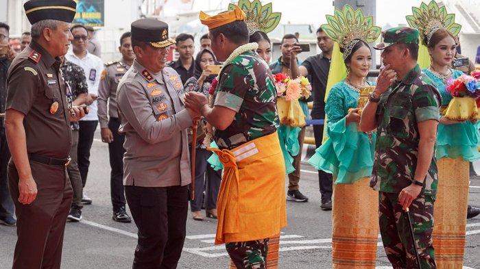 KASAD Maruli Simanjuntak Turun ke Aceh dan Sumut, Gerakkan Program 'TNI ...