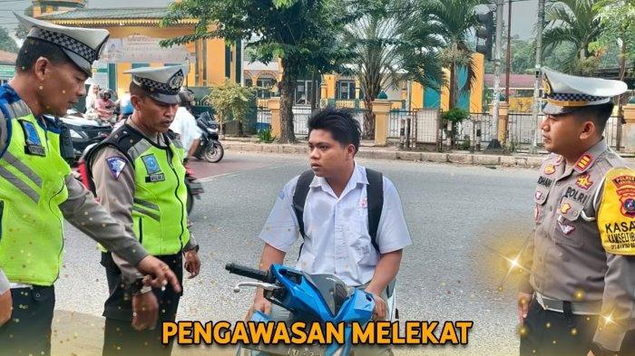Kasat Lantas Polres Labuhanbatu Awasi Penindakan Pelanggar Aturan dalam Ops Keselamatan Toba ...