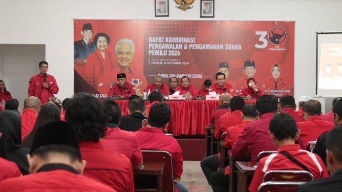 Rapidin Pimpin Rakor Untuk Kemajuan dan Kesiapan PDI Perjuangan Sumut Hadapi Pemilu 2024 ...