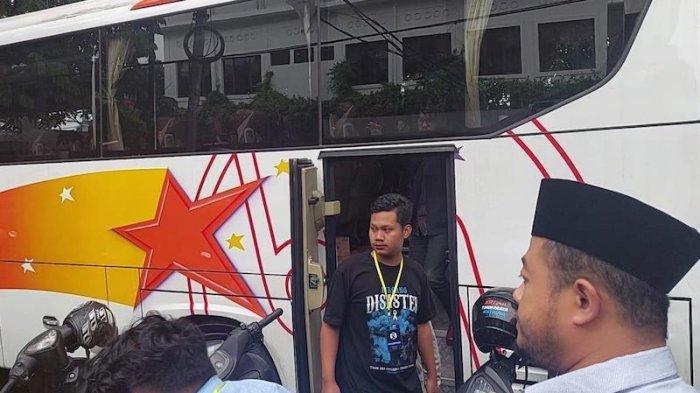 Sejumlah Kelurga Korban Tragedi Kanjuruhan Ngaku Diintimidasi, Mabes Polri: Laporkan Kalau Ada ...