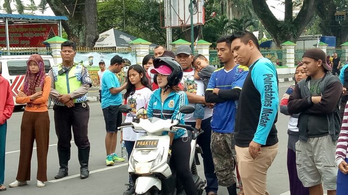 WOW, Ada Kompetisi Simulasi SIM di Lapangan Merdeka, Begini Suasananya ...