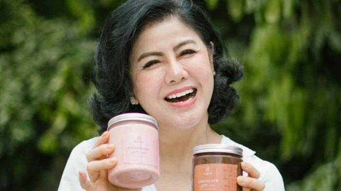 Punya Bisnis Mamitoko, Berapa sih Harga Kue yang Dijual Desiree Tarigan ...