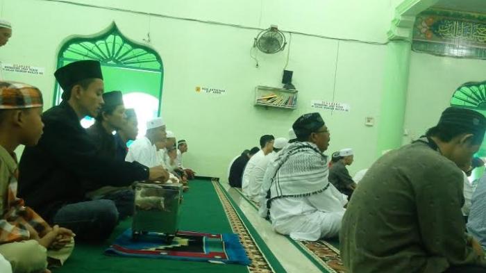 Ratusan Jemaah Padati Masjid Raya Kisaran untuk Salat Idul Fitri ...