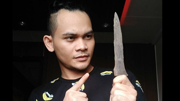 Ramalannya Sering Bikin Selebritis Marah dan Menuai Kontroversi, Mbah ...