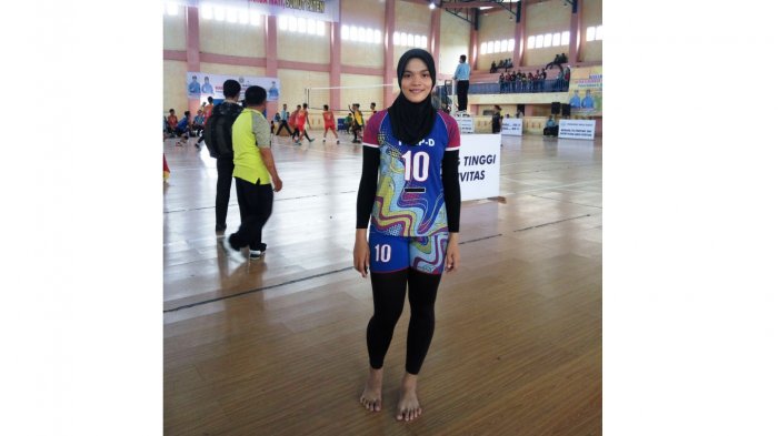 Ada yang Aneh Ketika Atlet Ini 'Main' Tanpa Jilbab - Tribun-medan.com