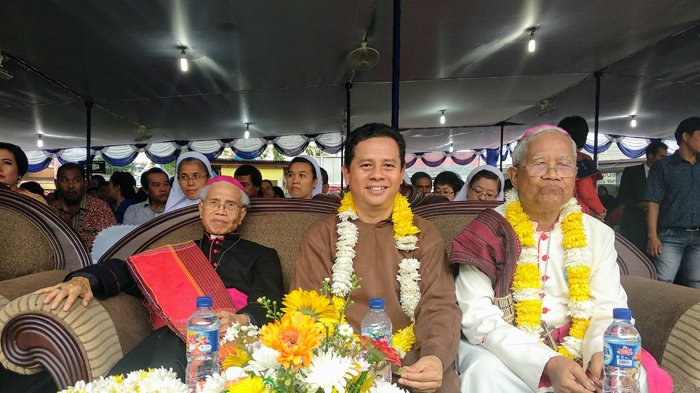 Tertarik Jadi Pastor Sejak Kecil, John Rufinus: Bisa karena Tuhan ...