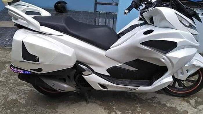 Mau Honda PCX Ganteng Kamu Bertampang Gold Wing? Mudah, Cukup Siapkan ...