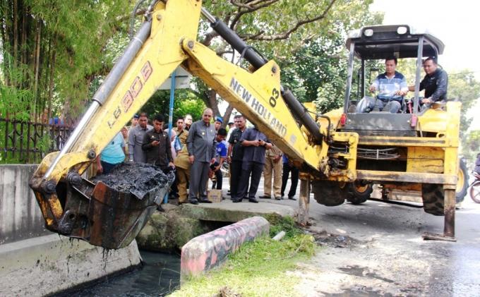 Wali Kota Minta Camat dan Lurah Peka - Tribun-medan.com