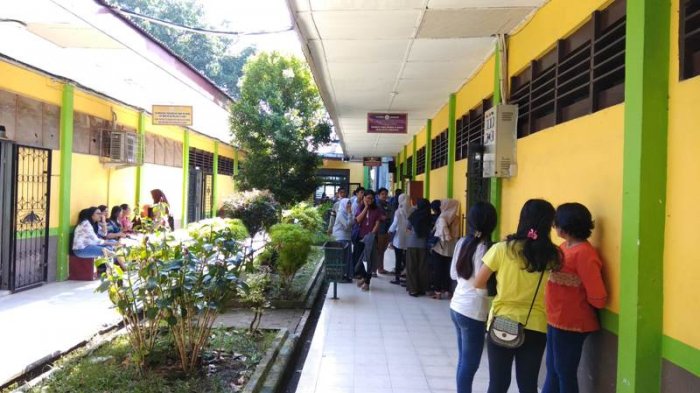 Hore. .100 Persen Siswa SMA Negeri 2 Medan Lulus USBN - Tribun-medan.com