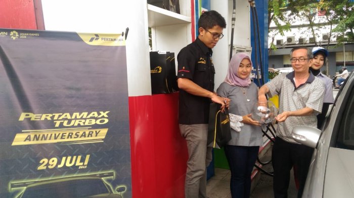 Pertamina Bagi Merchandise untuk Pengguna Pertamax Turbo - Tribun-medan.com