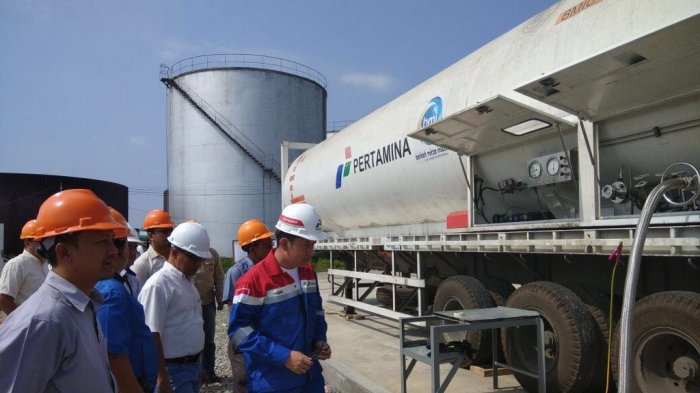 Pertagas Niaga Suplai Gas ke Industri Kualatanjung, LNG Trucking juga Dimanfaatkan PLN - Tribun ...