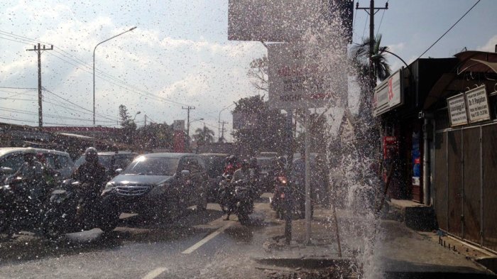Pipa Transmisi PDAM Pecah, 700 Pelanggan Kesulitan Air Bersih - Tribun ...