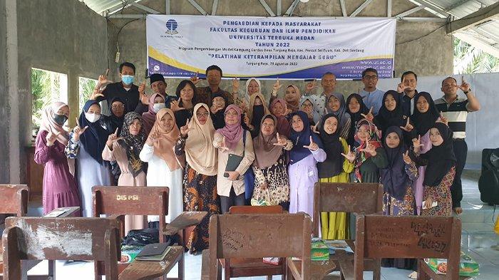 FKIP Universitas Terbuka Medan Gelar Pengabdian Masyarakat di Desa Tanjung Rejo, Percut Sei Tuan ...