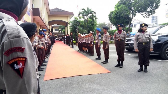 Pocil Ramaikan Pelepasan Kapolrestabes, Mardiaz: Pemberani Semua Ini Ya ...