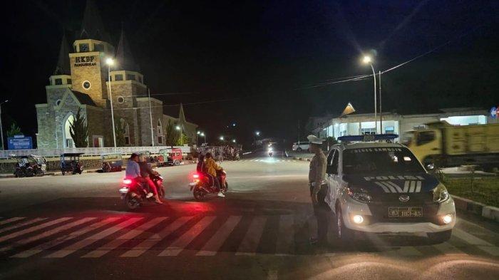 Polres Samosir Jaga Ketat Keamanan Pintu Masuk Pulau Samosir dan Objek ...