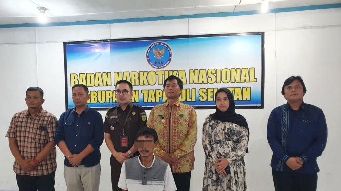 Polres Tapsel Kirim Pengguna Narkotika Jenis Sabu ke BNNK - Tribun-medan.com