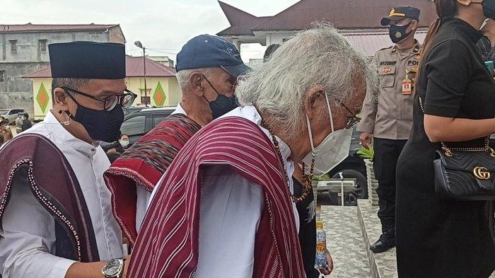 Putra Nababan Kenang Kesederhanaan Mantan Ephorus HKBP SAE Nababan ...