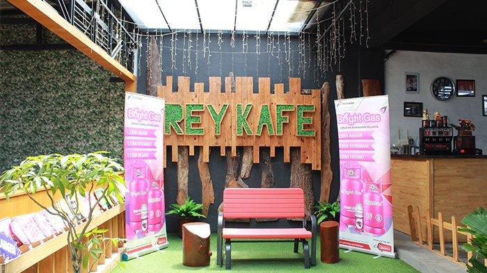 Rey Kafe Sajikan Makanan Khas Nusantara dengan Harga Bersahabat ...