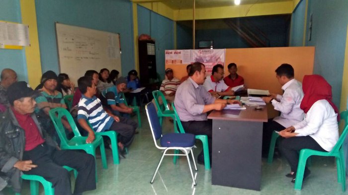 Ditemani Pendukungnya, Rimso Daftarkan Gugatan Ke Panwaslih Dairi ...