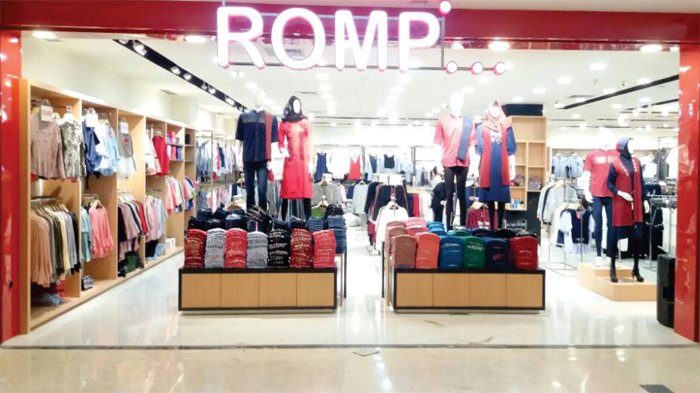 Hadir dengan Konsep Terbaru, Romp Hadir di Manhattan Times Square ...