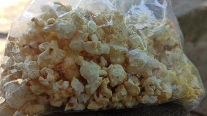 Rondang, Popcorn Batak Sebagai Oleh-oleh Wajib dari Pesta Adat Sejak ...