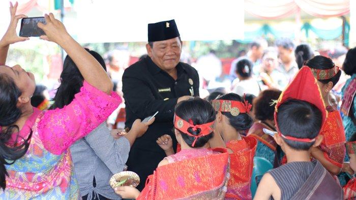 Sosok Rapidin Simbolon, Mantan Bupati Samosir yang Kalah di Pilkada ...