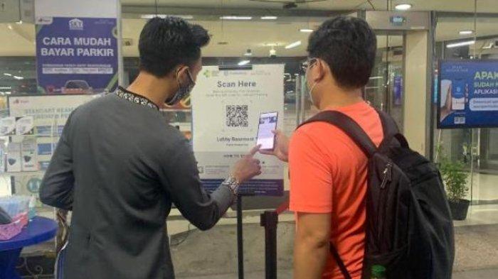 Mal di Medan Kembali Berlakukan Scan QR Code Pedulilindungi - Tribun ...