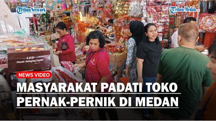 Masyarakat Padati Toko Pernak-pernik di Medan jelang Nataru, Patung ...