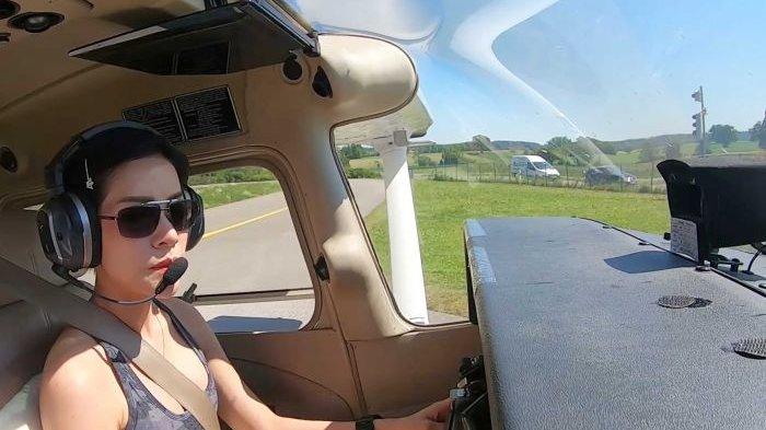 Pengin Setara Ratu, Si Cantik Selir Raja Thailand Dicopot dan Pangkat ...