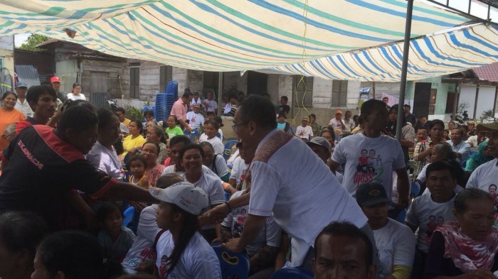 Keramahan Sihar Sitorus Bikin Warga Tanah Jawa Siantar Terharu - Tribun ...