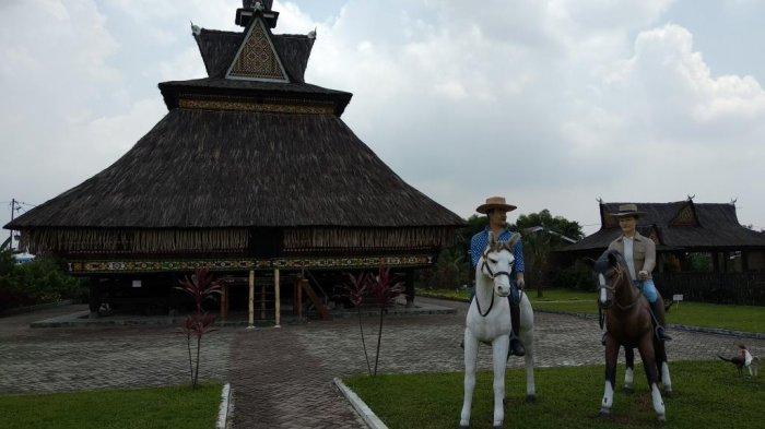 Uniknya Rumah Adat Karo Siwaluh Jabu, Bangunannya Kokoh tanpa Paku ...