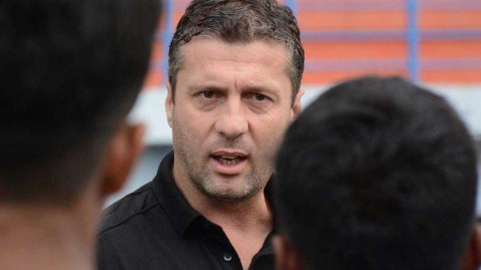 Sah! Inilah Sosok Miljan Radovic, Pelatih Persib Bandung yang Baru ...