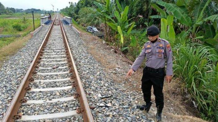 Nekat Terobos Palang Pintu Nengnong, Kondisi Emak-emak ini Berakhir Tragis - Tribun-medan.com