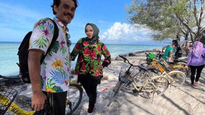 Teddy Syah Sebut Rina Gunawan Sempat Positif Covid-19, Ungkap Kondisi ...