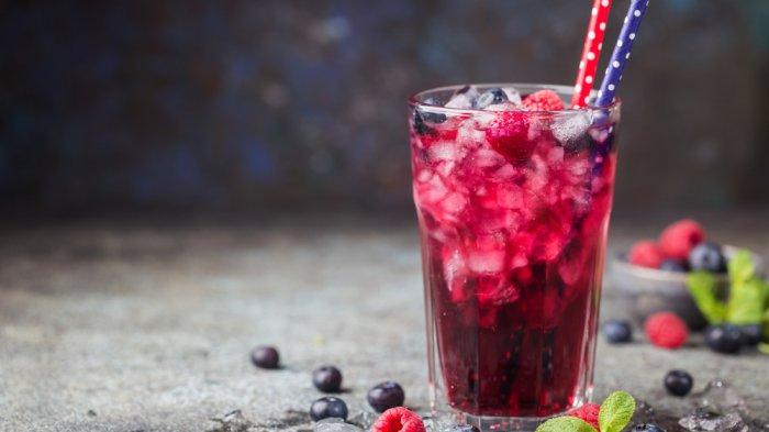 Resep Teh Melati Buah Beri dengan Tampilan Menawan dan Rasa yang ...